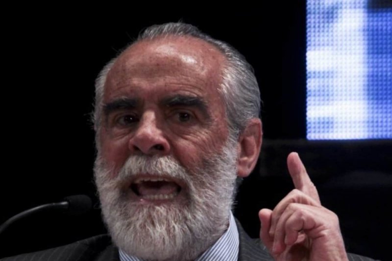 “El burro hablando de orejas”, Diego Fernández critica a AMLO y su ...